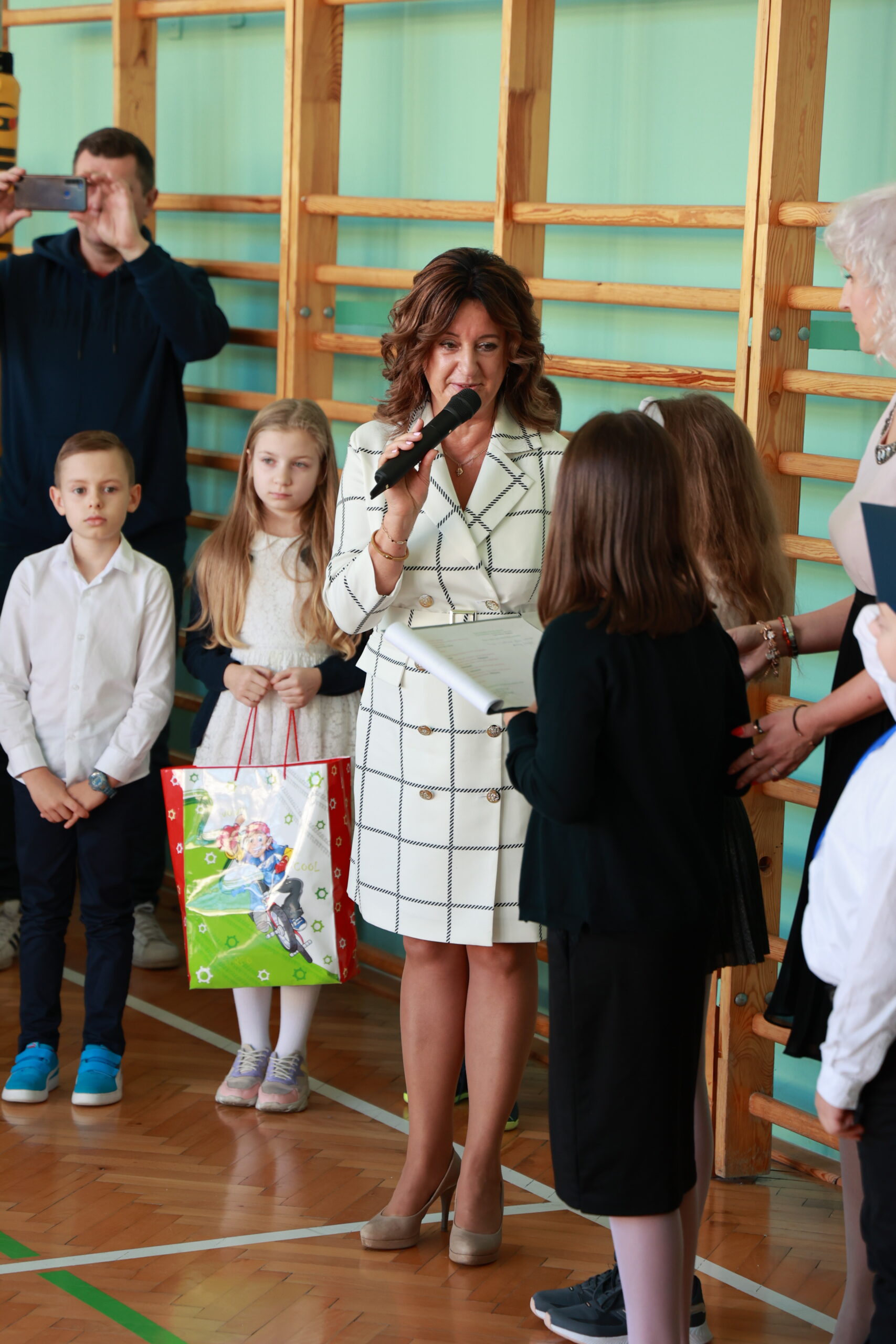 Ślubowanie klas pierwszych - Zespół Szkoły Podstawowej nr 2 i ...